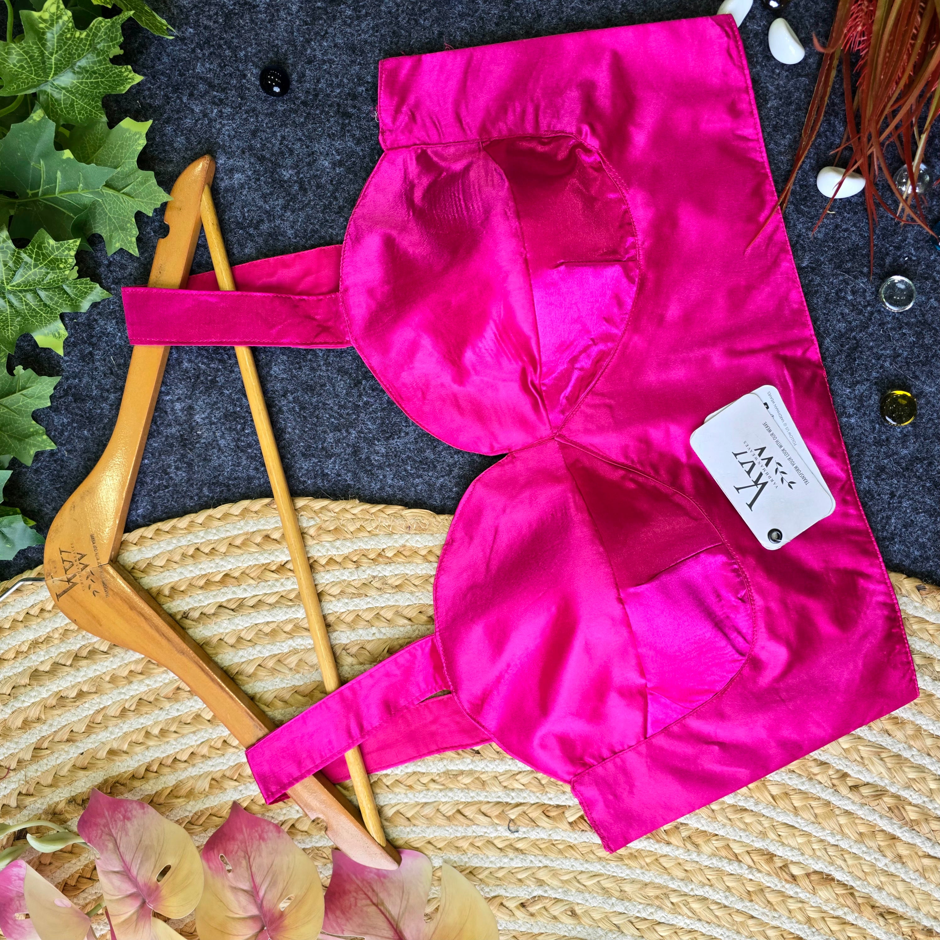 Ayaan Luxurious Soft Silk Plain Blouse - Boutique Style – vardhman weaves